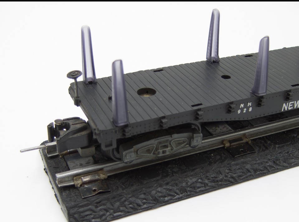 (8) MKE Flyer - Unpainted Flatcar Stakes for American Flyer S-Gauge ...