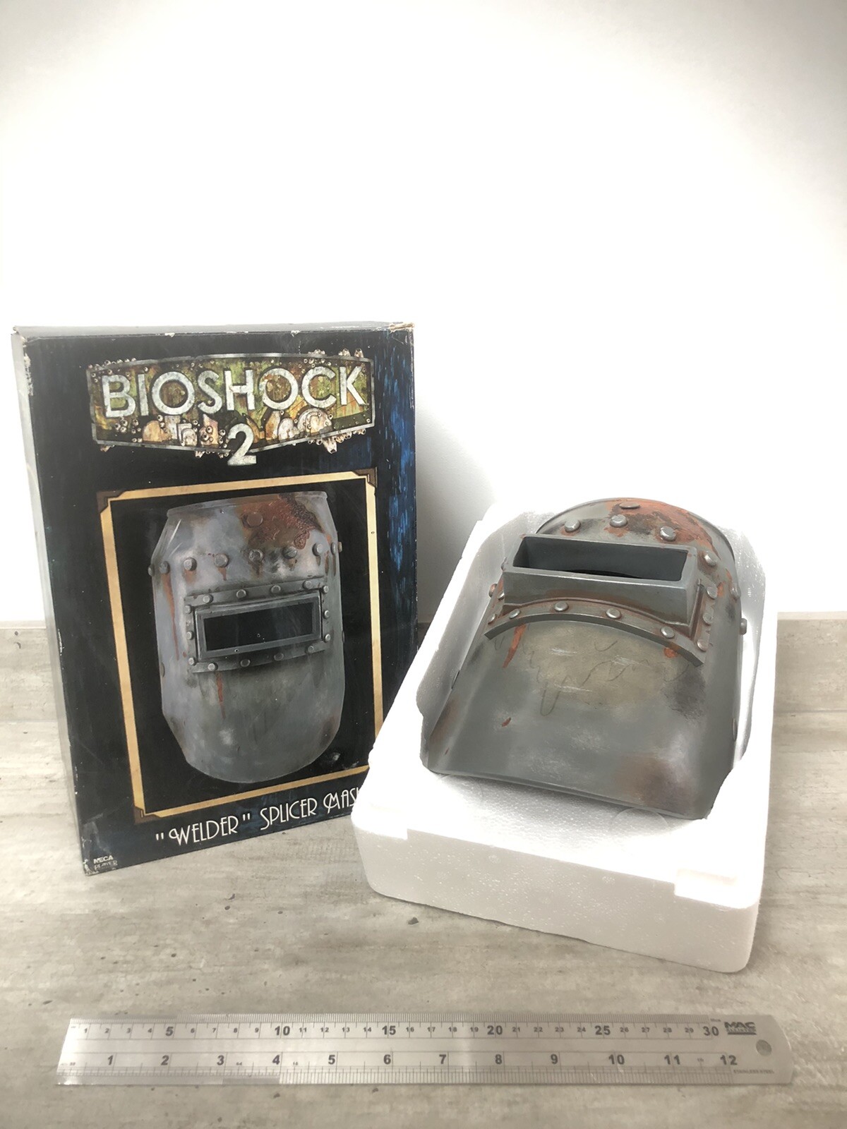 NECA Bioshock 2 Welder Splicer Mask Prop Replica Video Game Xbox Ps4 ...