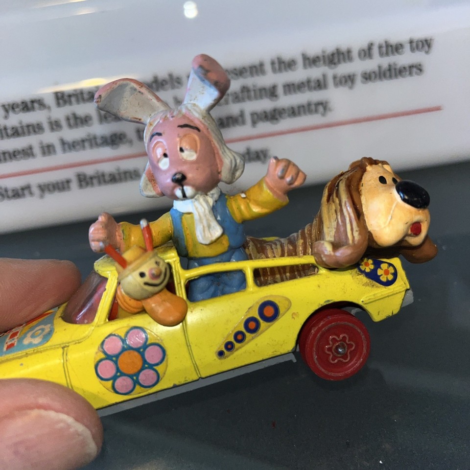 CORGI TOYS 807 MAGIC ROUNDABOUT CITROEN DS DOUGALS CAR | eBay UK