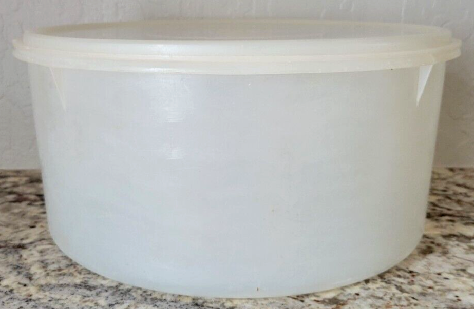 Vtg Large 12" Diameter x 6" Tall Round Tupperware 256-3 & TupperSeal ...