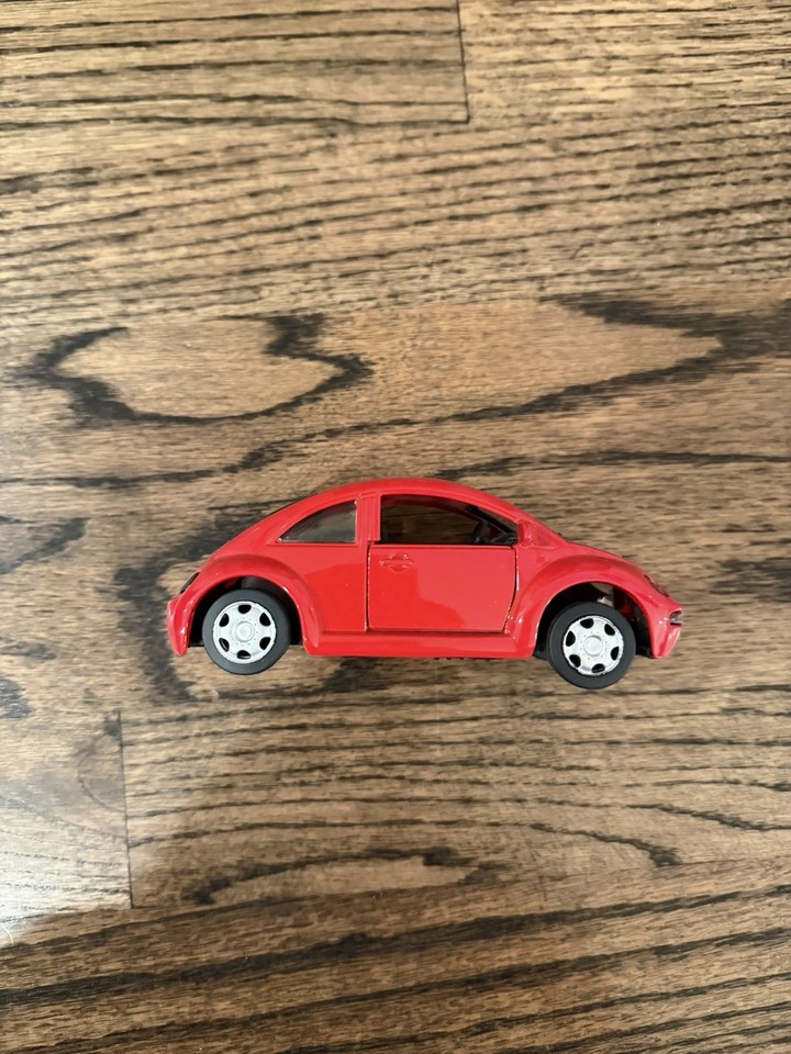 Volkswagen New Beetle Red Diecast Toy Car – VW Bug Replica Retro ...