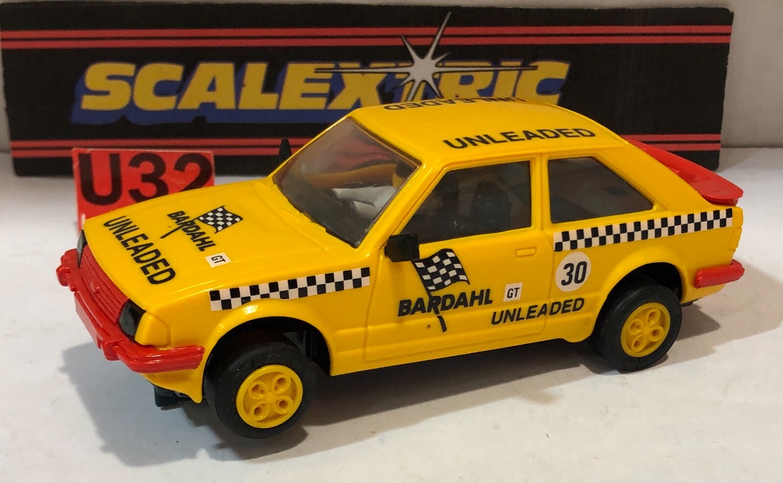 Slot Car SCX Scalextric C-126 Ford Escort XR3.I #30 Bardahl Scalextric ...
