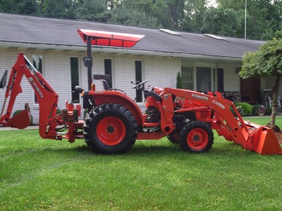 Tractors - 4X4 Tractors Loader Backhoe