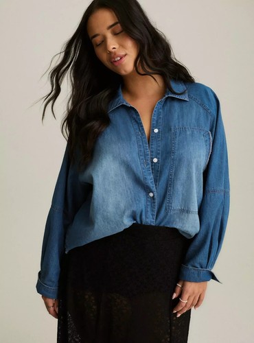 Torrid Festi Denim Button-Up Shirt Medium Denim Wash Plus 1X NWT | eBay