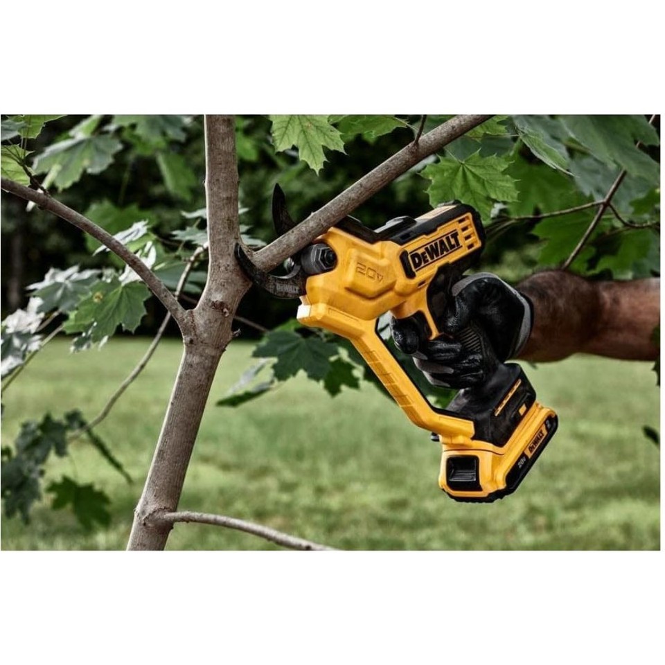 DEWALT 20V MAX Pruning Shears Garden Tool, Cordless, Bare Tool Only ...