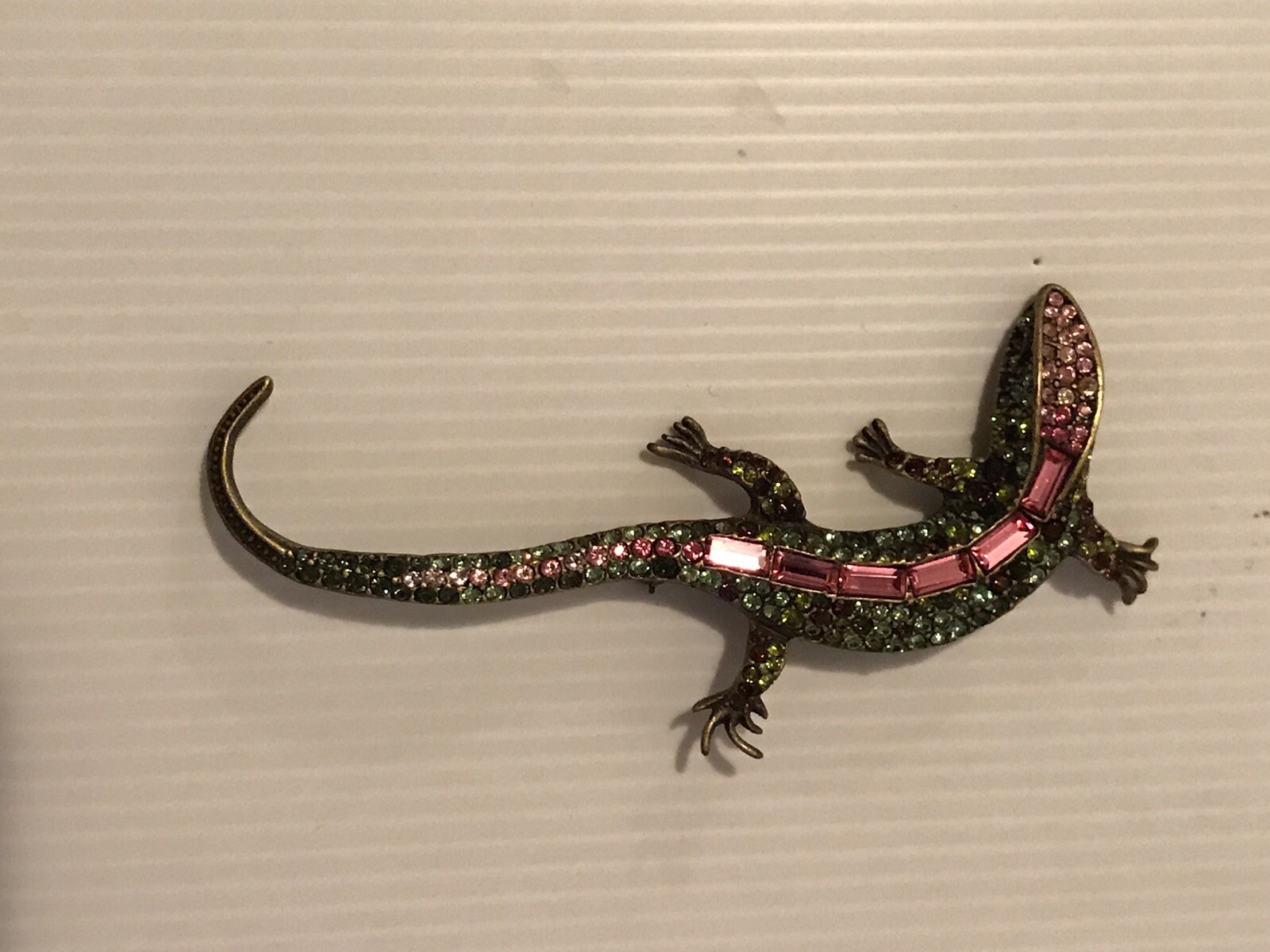 JAY STRONGWATER Brooch SALAMANDER PIN lizard Swarovski Pink red ...