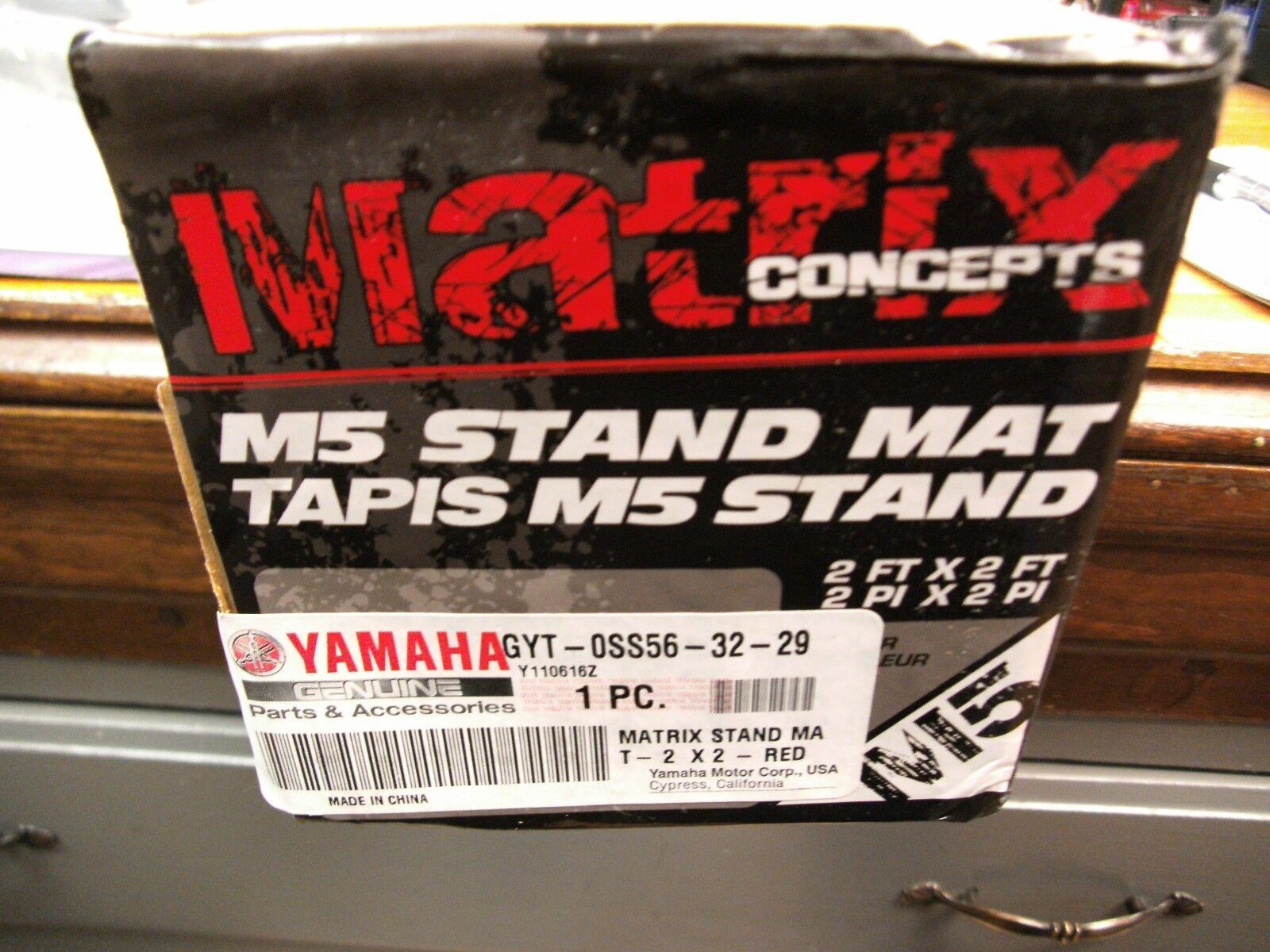 NOS YAMAHA GYT-0SS56-32-29 GYTR STAND MAT RED BLACK | eBay