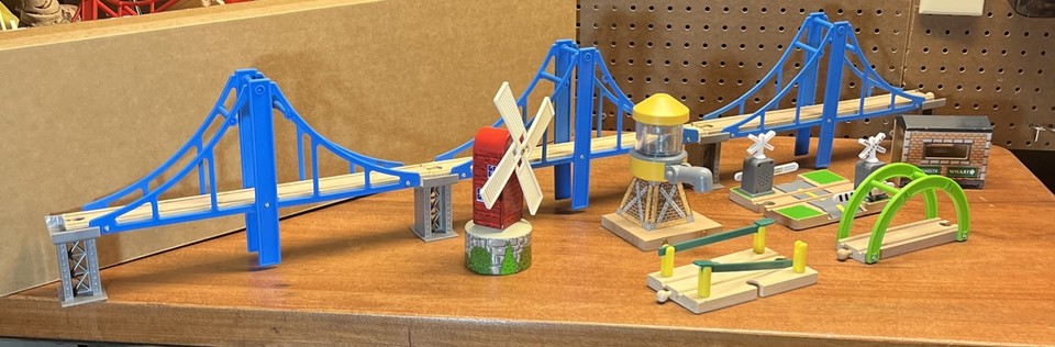 Thomas Wooden Railway Expansion Set Bridges Windmill Tunnel Crossing ...