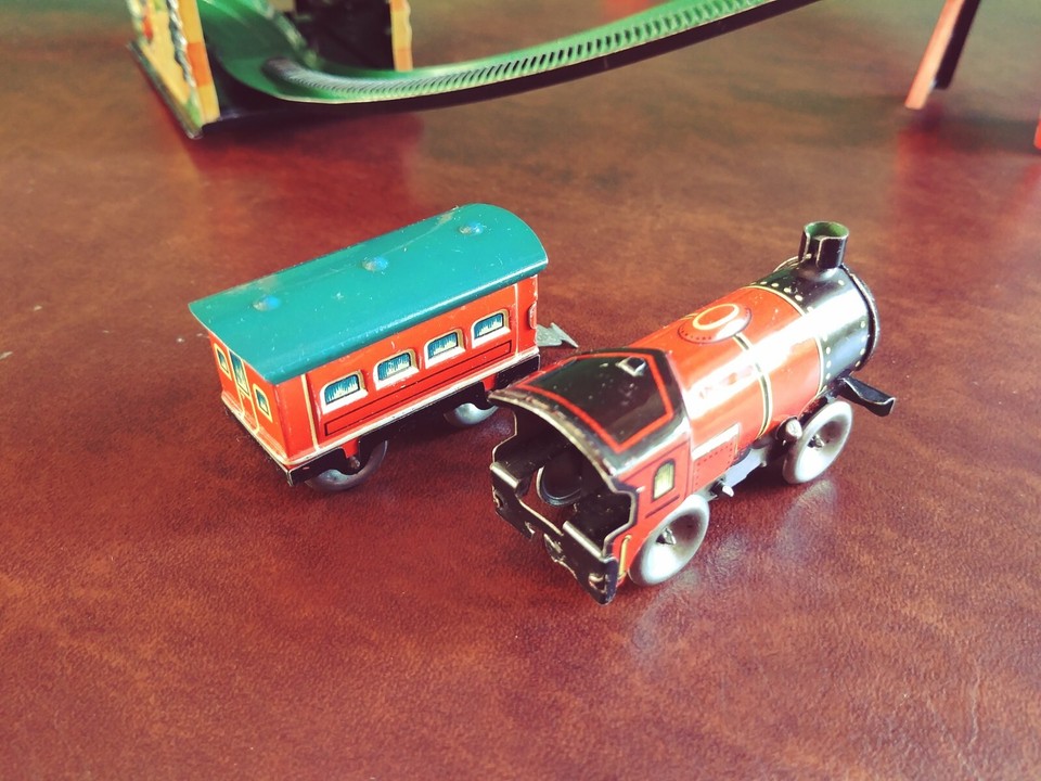 Very Rare c.1937 Einfalt Technofix 235 Tin wind-up Miniature Railway w ...