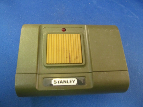 ORIGINAL STANLEY GARAGE DOOR OPENER REMOTE WITH CLIP 310 MHz | eBay