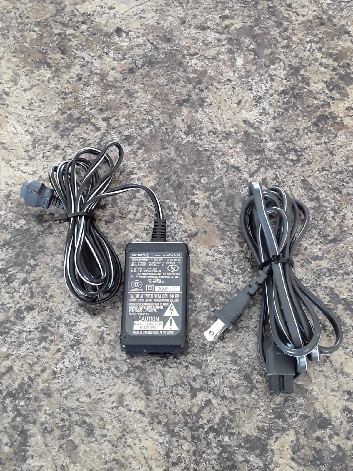 Sony AC-LM5A Camera AC Adapter DC 4.2V 1.5A Power Supply Charger ...