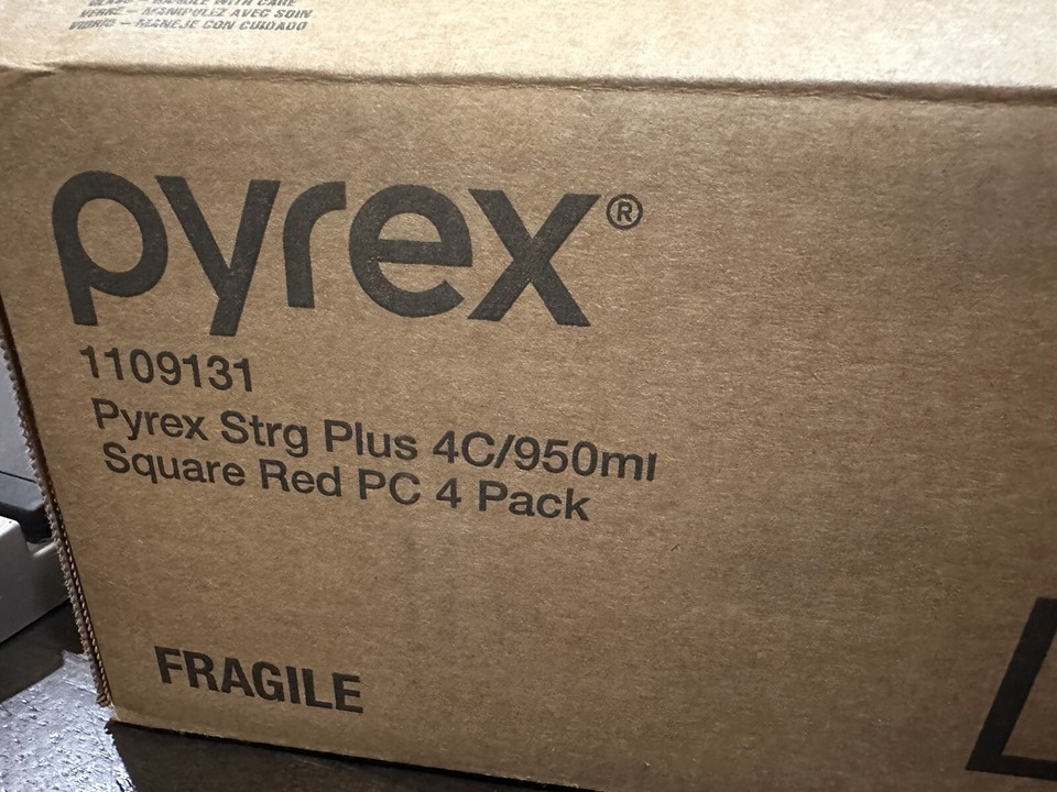 4 PCS Pyrex Storage Plus 4 Cup Square Red with Lid | eBay