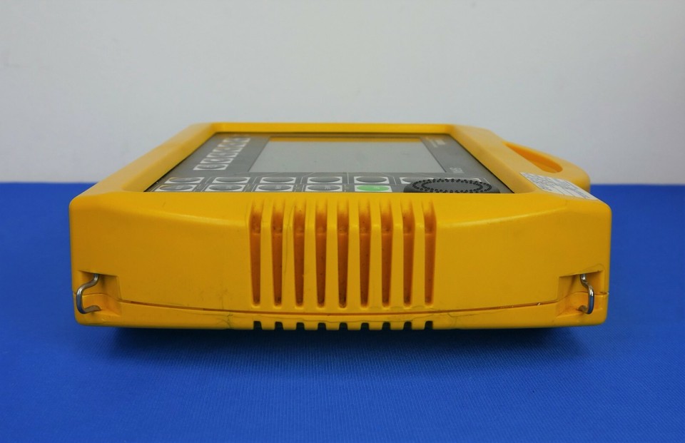 Narda SRM-3000 Selective Radiation Meter w/ 3501/02 3 Axis Probe and 1 ...