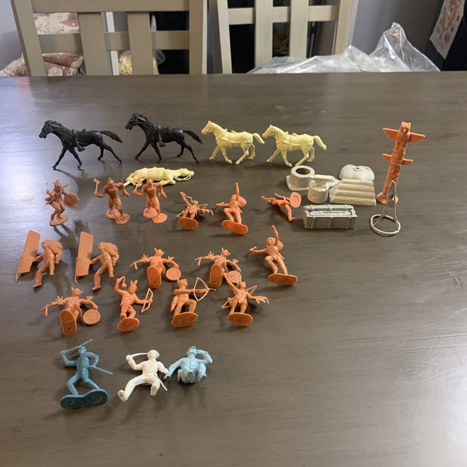 VINTAGE MARX WESTERN FORT PLAYSETS INDIANS, HORSE & Rare Accessories ...