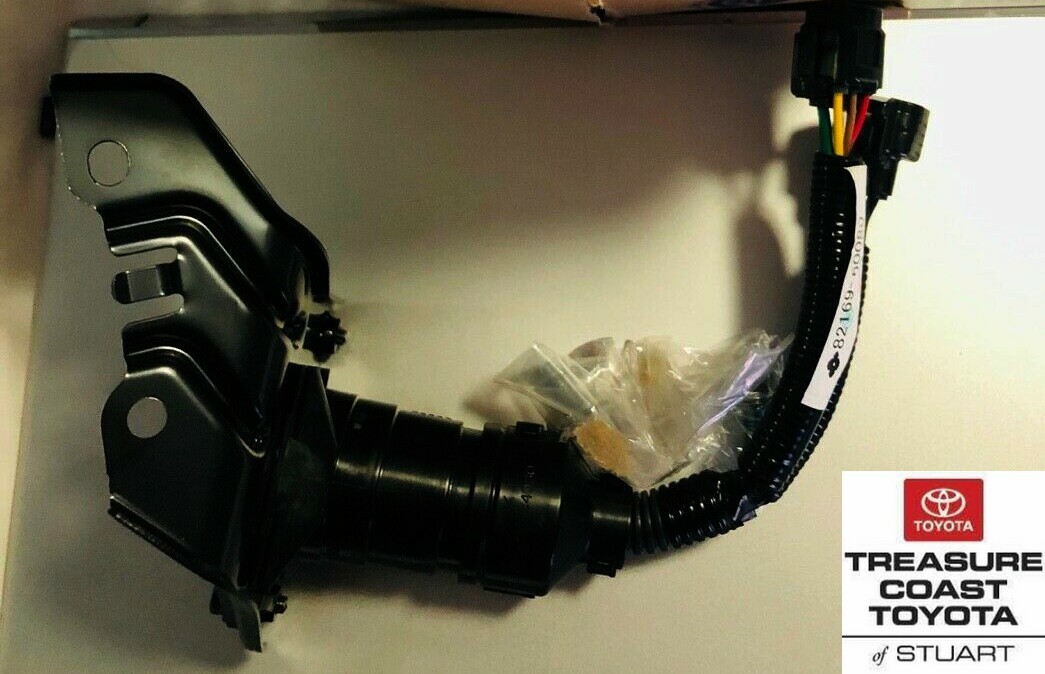 NEW OEM TOYOTA LAND CRUISER 08-19 TRAILER TOW HTICH WIRE HARNESS 82169 ...