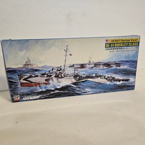 Pit Road USS Buckley Class DE51 Destroyer Escort 1:700 Ship Model ...