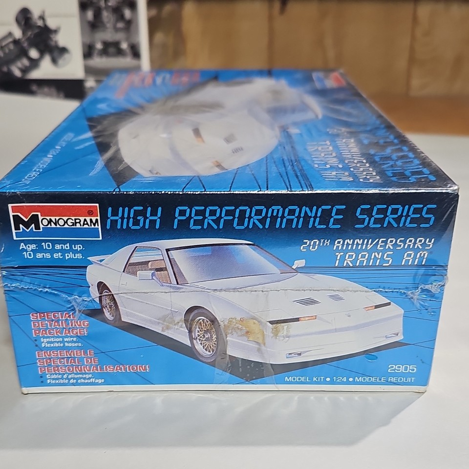 Monogram 20th Anniversary TURBO Trans Am Model Kit 1:24 White NEW ...