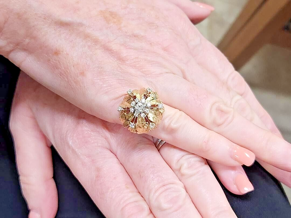 VINTAGE 50s 13.2ky Gold Leafy Floral Transitional Euro Diamond Dome ...