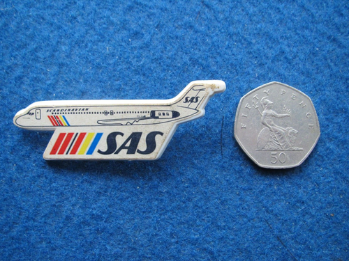 Aviation Pin Badge SAS Scandinavian Airlines DC-10 | eBay UK