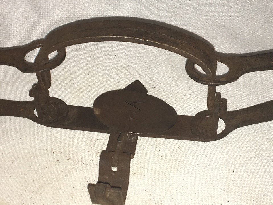 ONEIDA VICTOR #3 Vintage Animal Jump Trap Riveted Pan | eBay