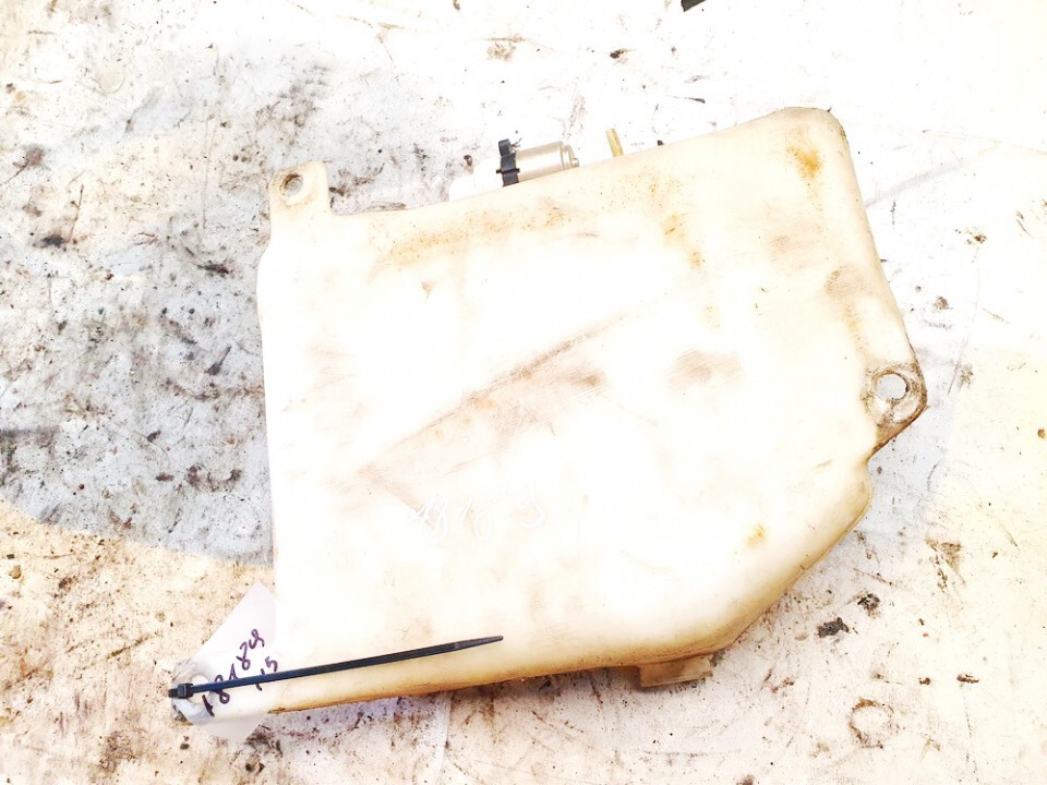 Peugeot Boxer 1996 Windscreen washer fluid reservoir bottle A563 ...
