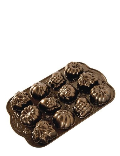 Victorian Trading Nordic Ware Autumn Harvest Pumpkin Acorn Cakelet Cake ...