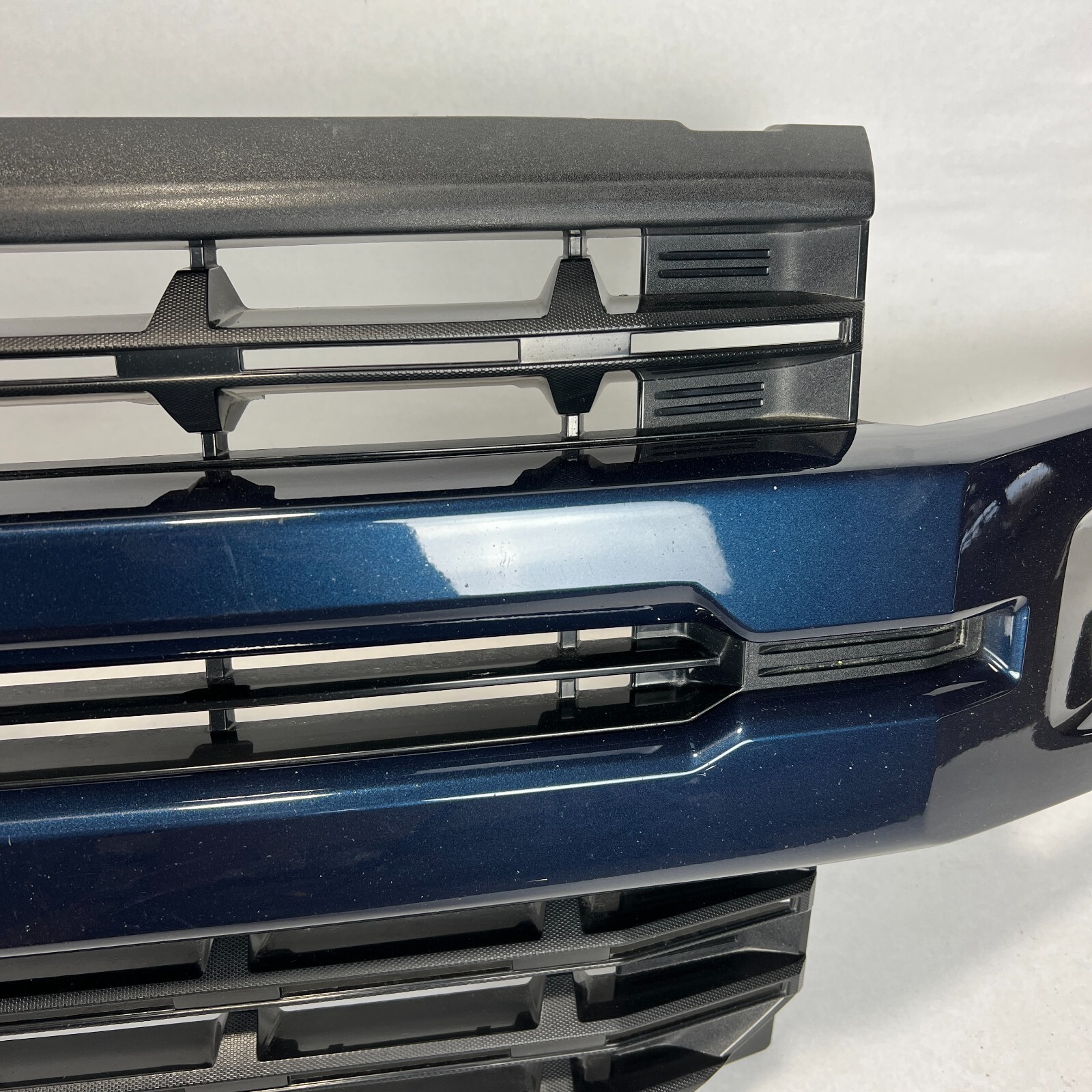 OEM 2019 2020 2021 Chevrolet Silverado 1500 LT Front Grille Blue ...