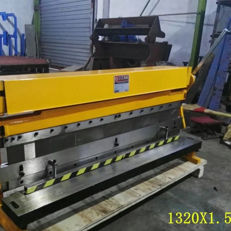 Manual Shearing Machine Bending and Rolling Triplexer Manual Shearing ...