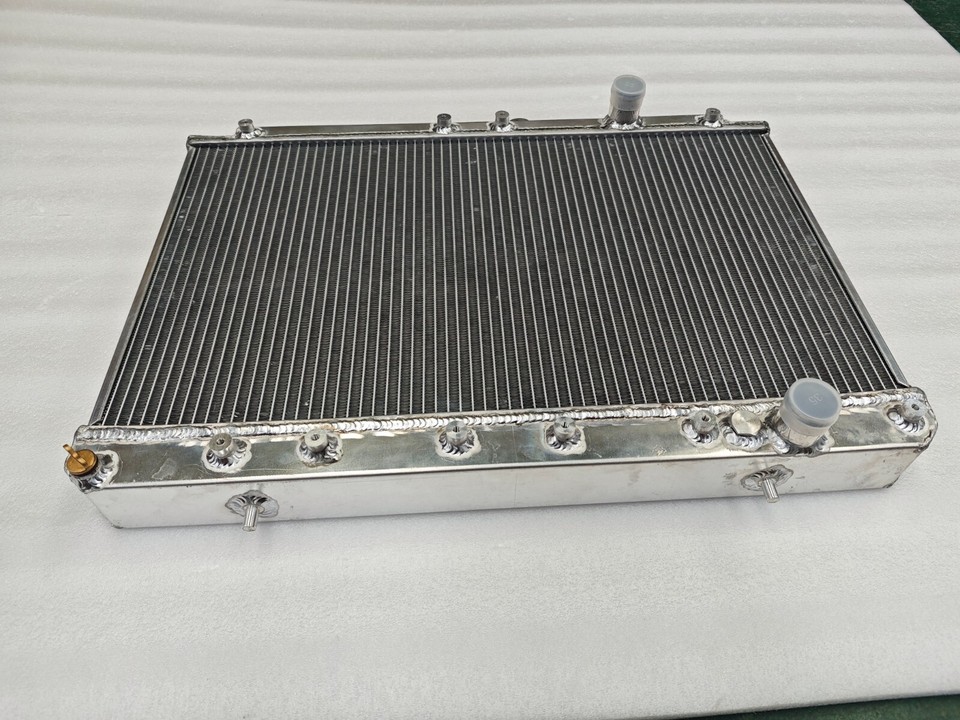 56MM ALUMINUM RADIATOR Fit MITSUBISHI GALANT VR4 E38A/E39A;DODGE 2000 ...