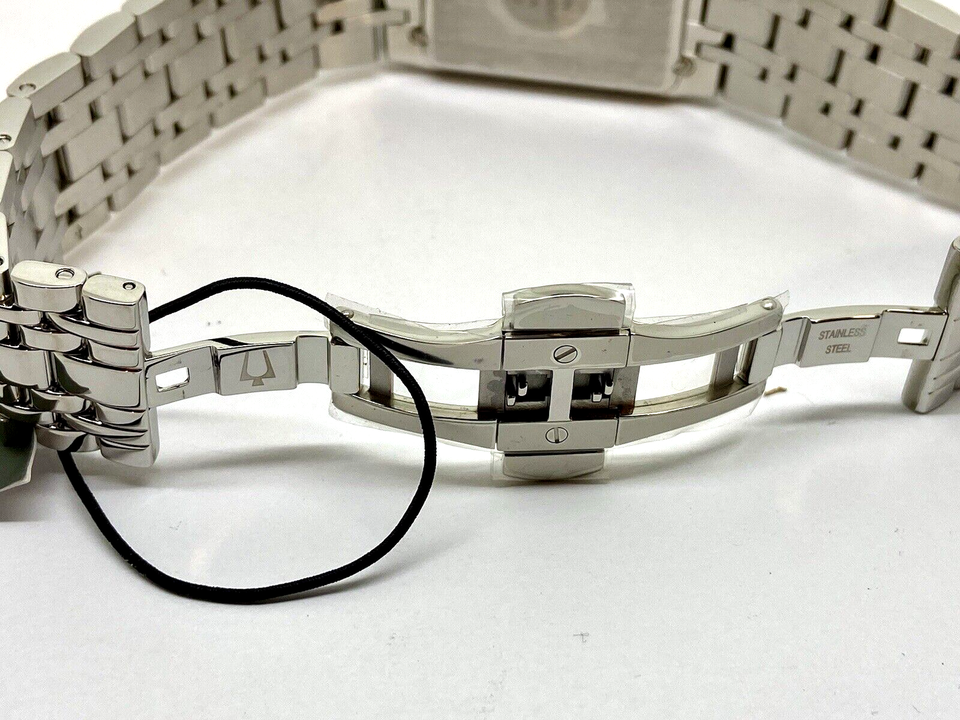 Bulova Men's Watch 96D145 Quadra Modern Quartz Diamonds Black Dial 30mm ...