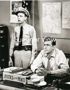 Andy Griffith Show Andy In Mayberry Barney Fife and Sheriff Andy Taylor ...