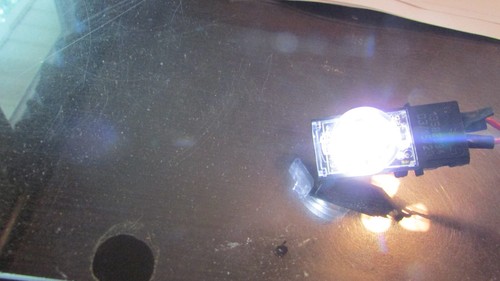 GM # 13582994 LED Lamps, Courtesy Lamps Glove box Lamp, Door Panel ...