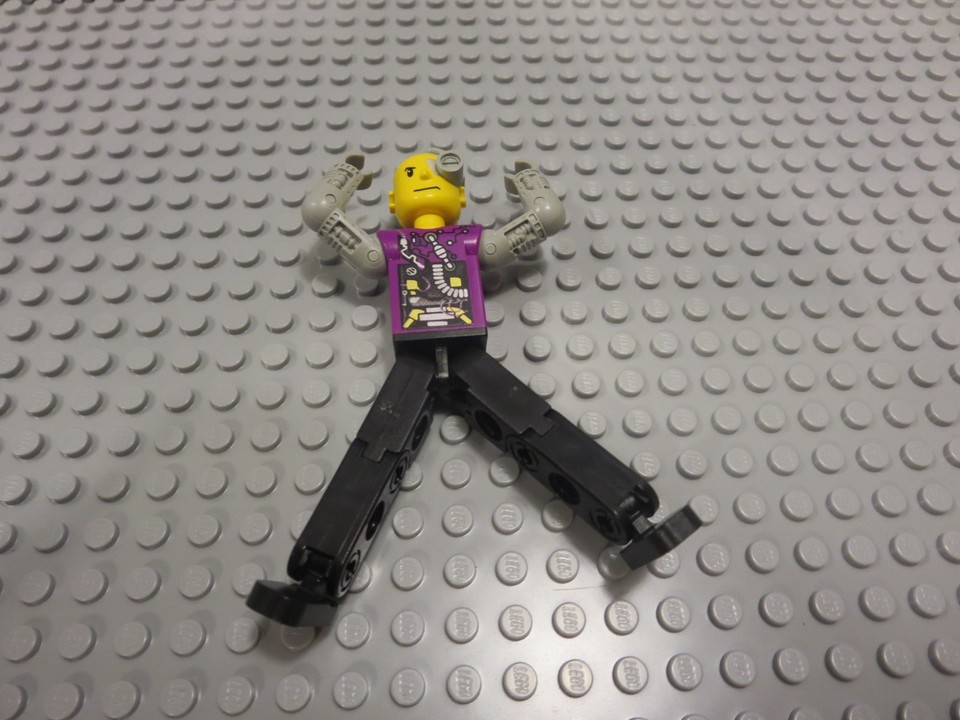 Lego Technic Figure Cyber Person Mechanical Arms Cyborg Eyepiece ...