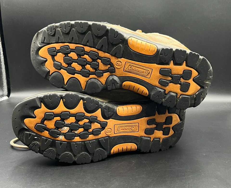 Coleman LTD Inverted Logo Colab w/ Stranger Things Show Hiking Boots 9. ...
