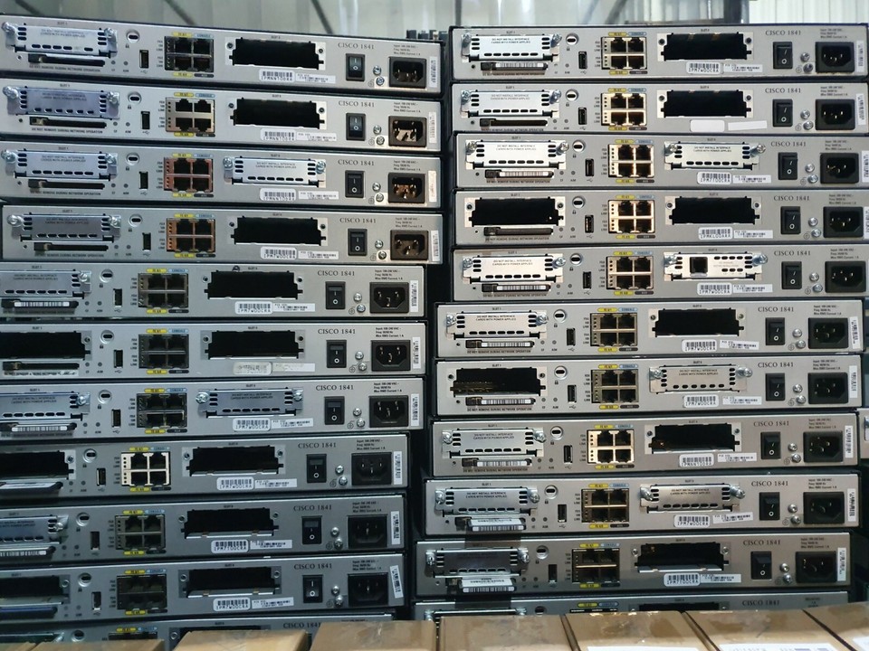CISCO1841 15.0 iOS LAB CCNA CCNP CCIE 128/64 CF CISCO 1841 - 130+ SOLD ...