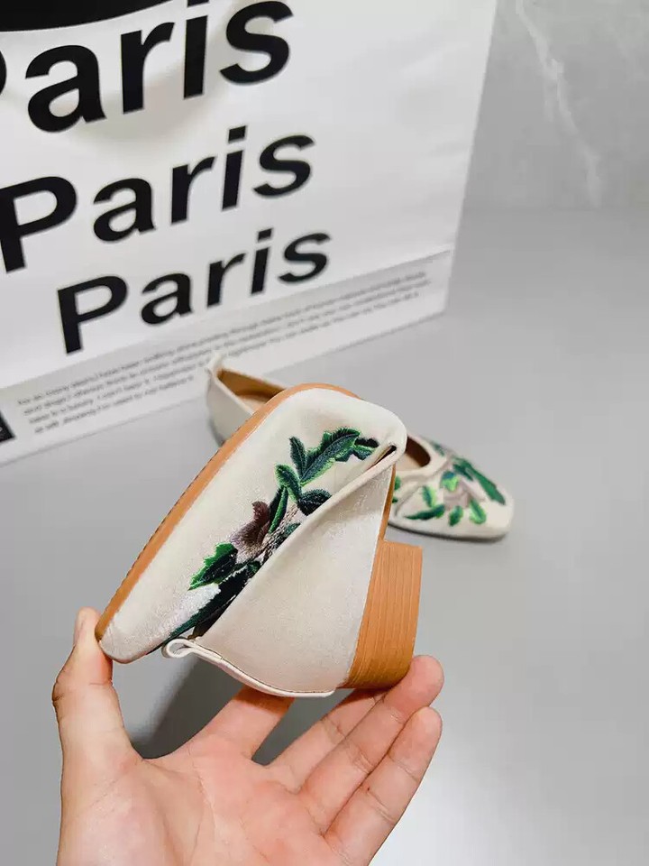 Womens Shoes Retro Chinese Style Silk Embroidery Low Heels Pumps Slip ...