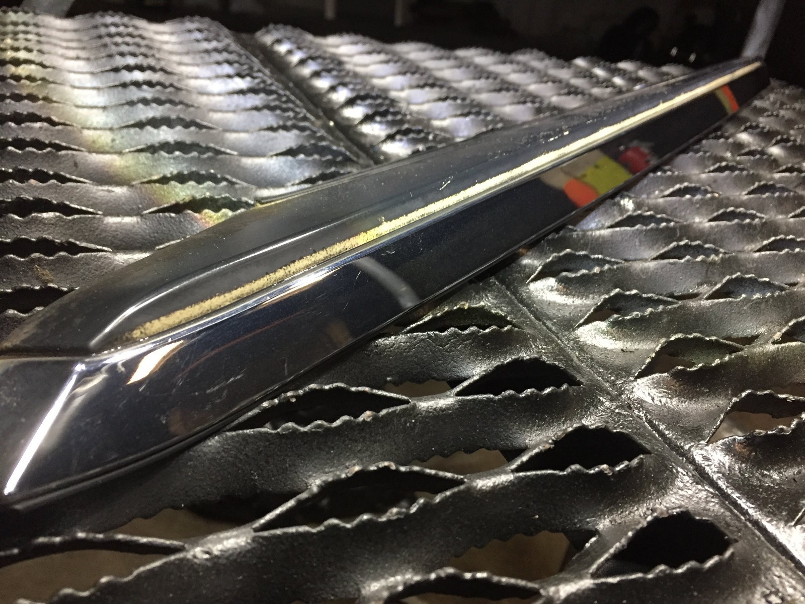 04 05 06 07 08 MAXIMA RIGHT PASS SIDE REAR BACK QUARTER PANEL TRIM ...