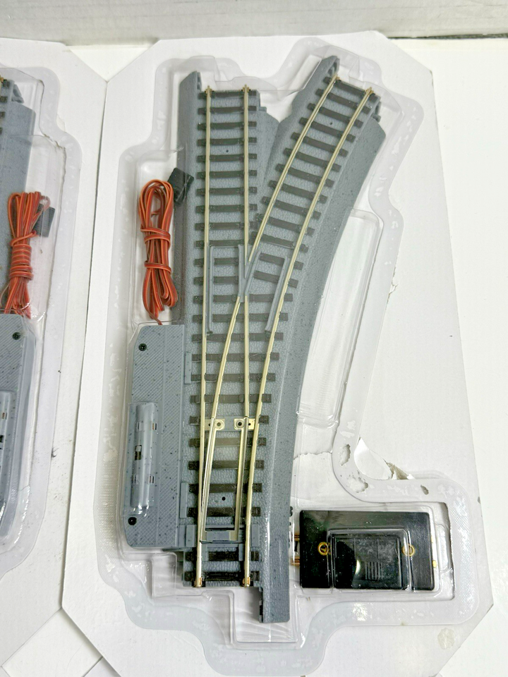 4 Walthers Trainline HO Power-Loc Remote Control Turn Out Switches Left ...