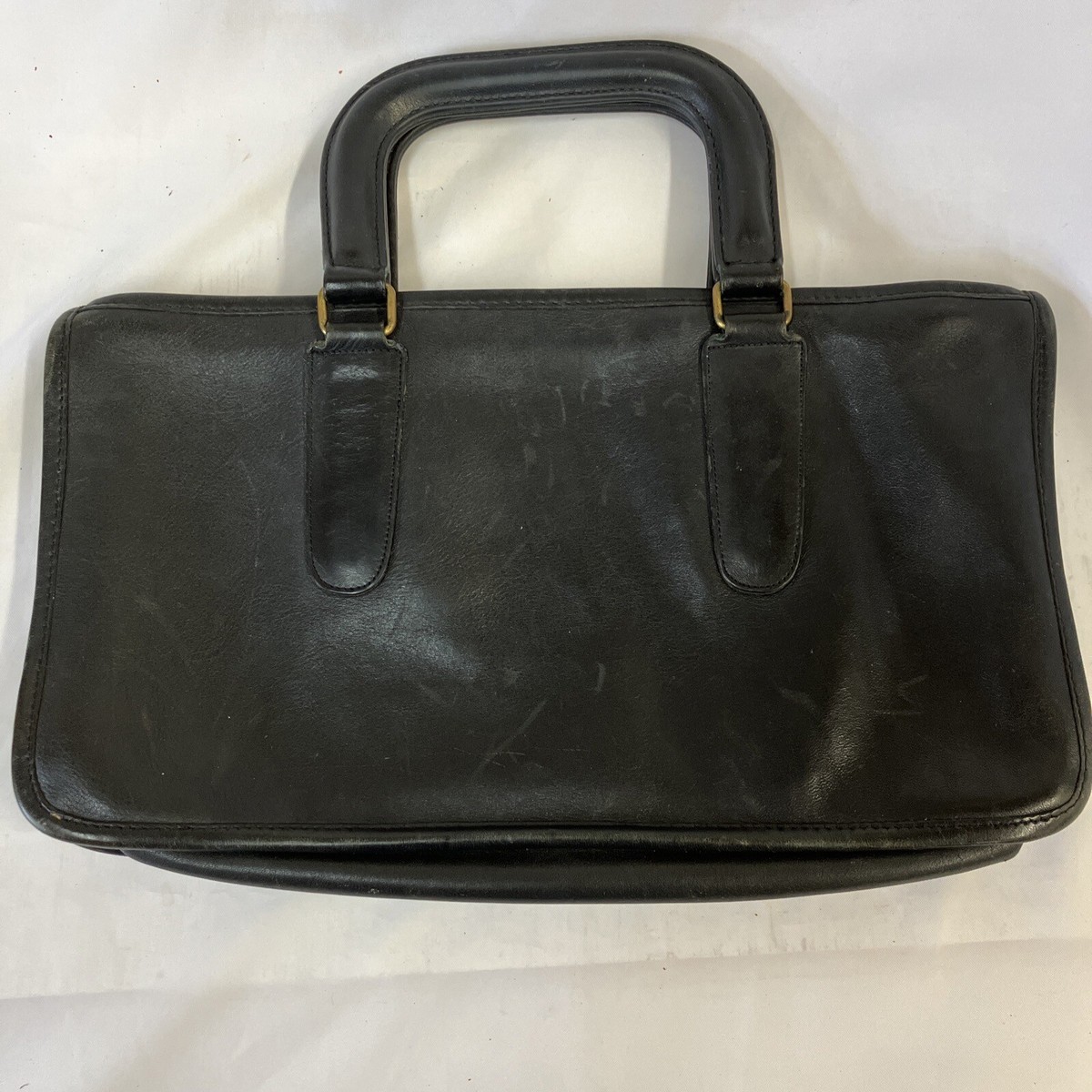 Vintage COACH Leather Slim Satchel Bag New York City.no.347 Vintage COACH Leather Slim Satchel Bag New York City.no.347