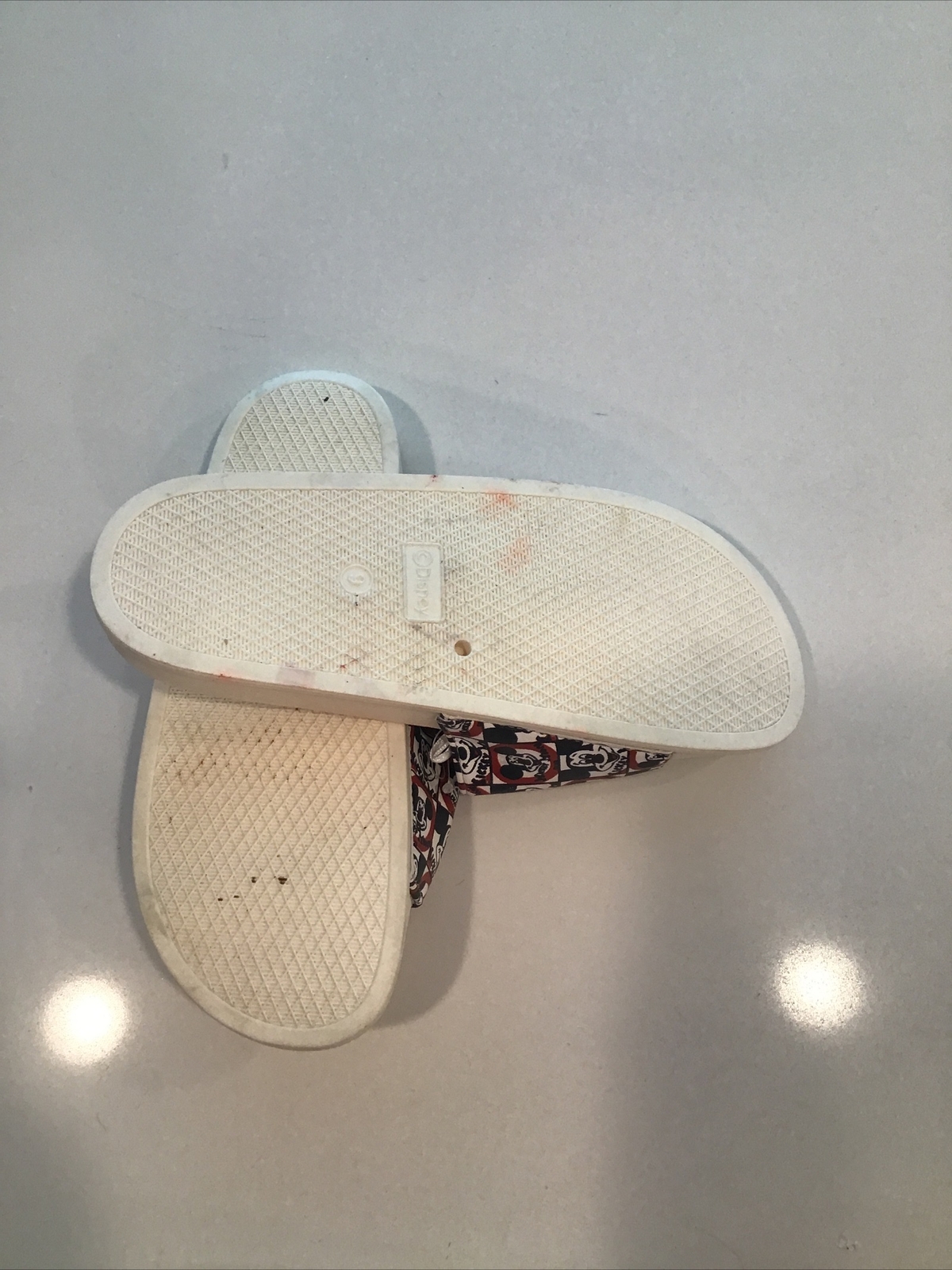 Disney Mickey Mouse Men's Slide Sandals Flip Flops NEW - Gem