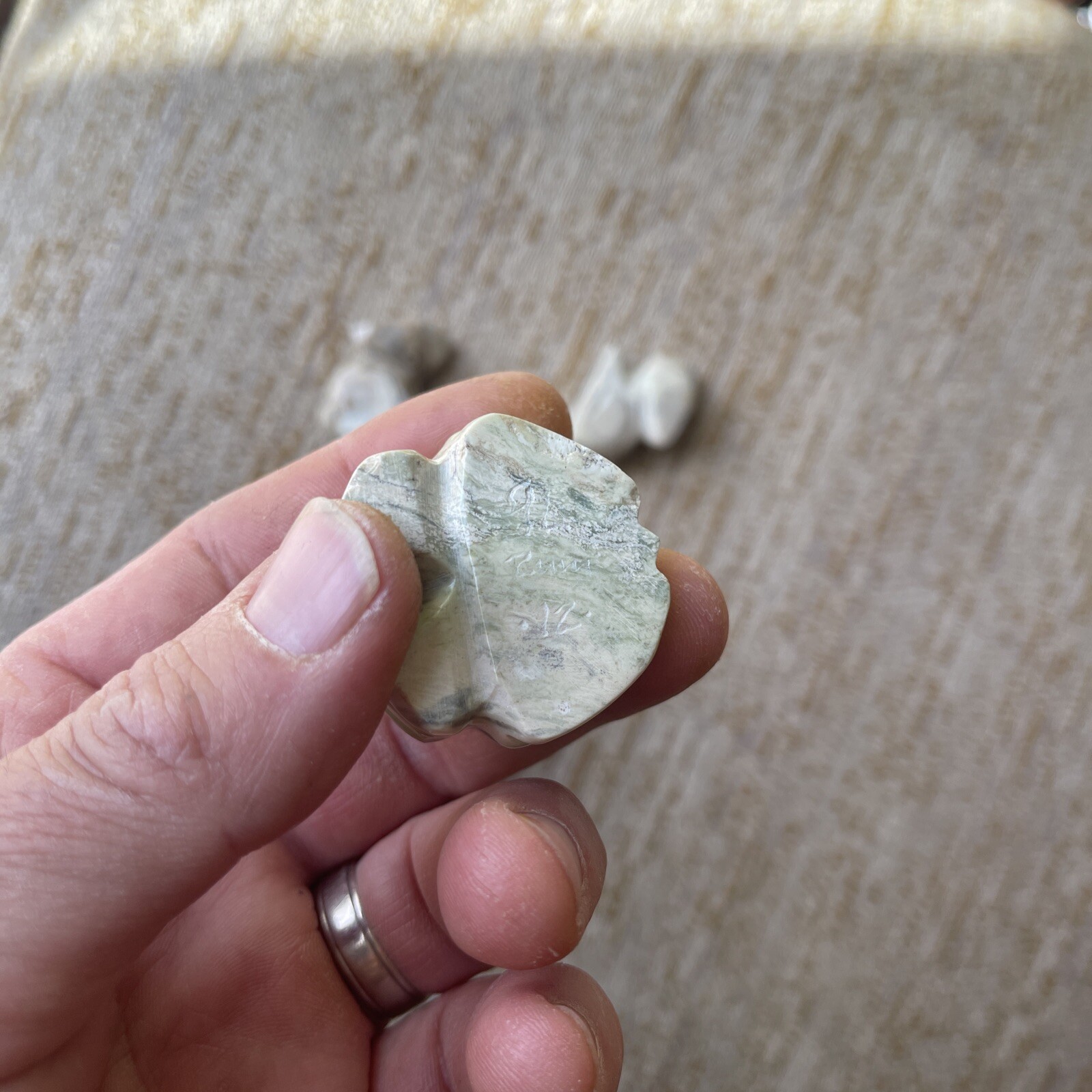 LOT 4 NATIVE AMERICAN ZUNI HORNED TOAD RABBIT COYOTE FETISH BY GILBERT ...