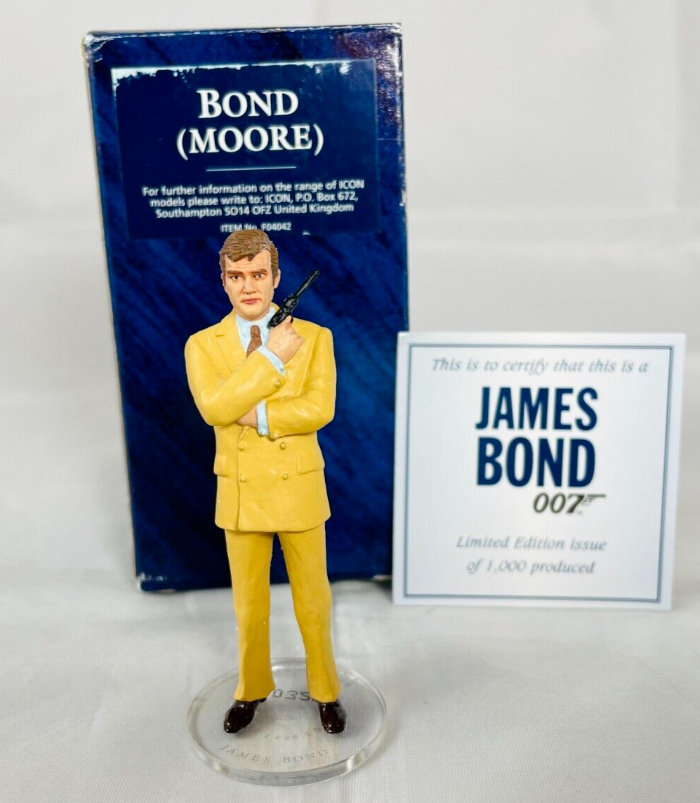 James Bond Corgi Icon Roger Moore 007 Safari Tan Suit Limited Edition 1 ...