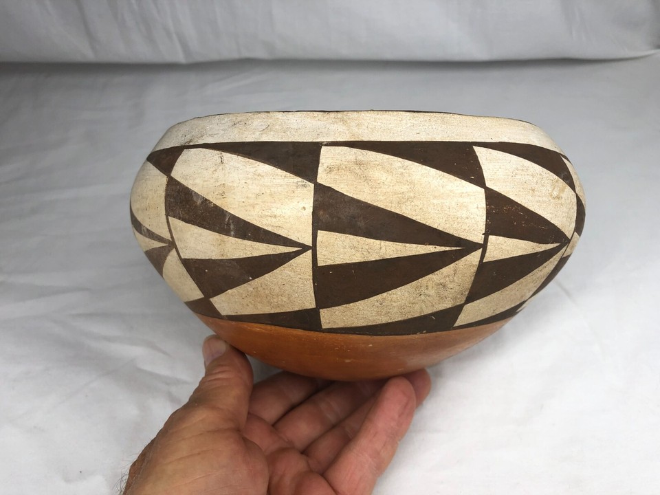 OLD ORIGINAL ACOMA PUEBLO POTTERY BOWL 4 1/2" TALL X 8" ACROSS | eBay