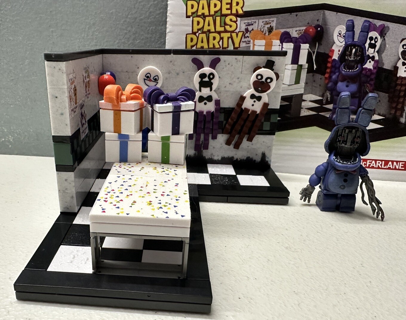 FNAF Paper Pals Party WITHERED BONNIE Set Five Nights At Freddys 12822 ...