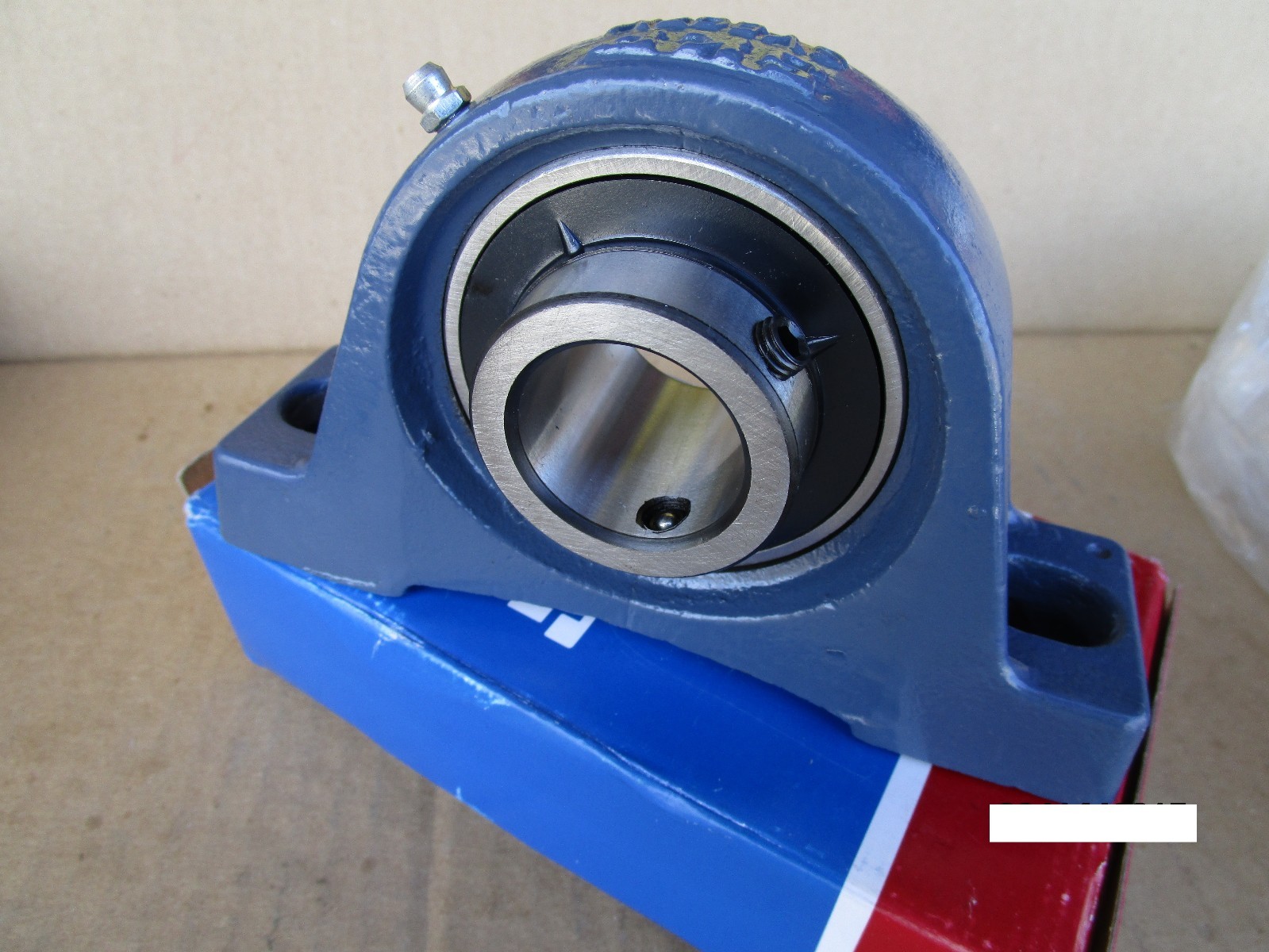 SKF SYJ 1 1/4 TF, Ball Bearing Pillow Block, insert= YAR 207-104F ...