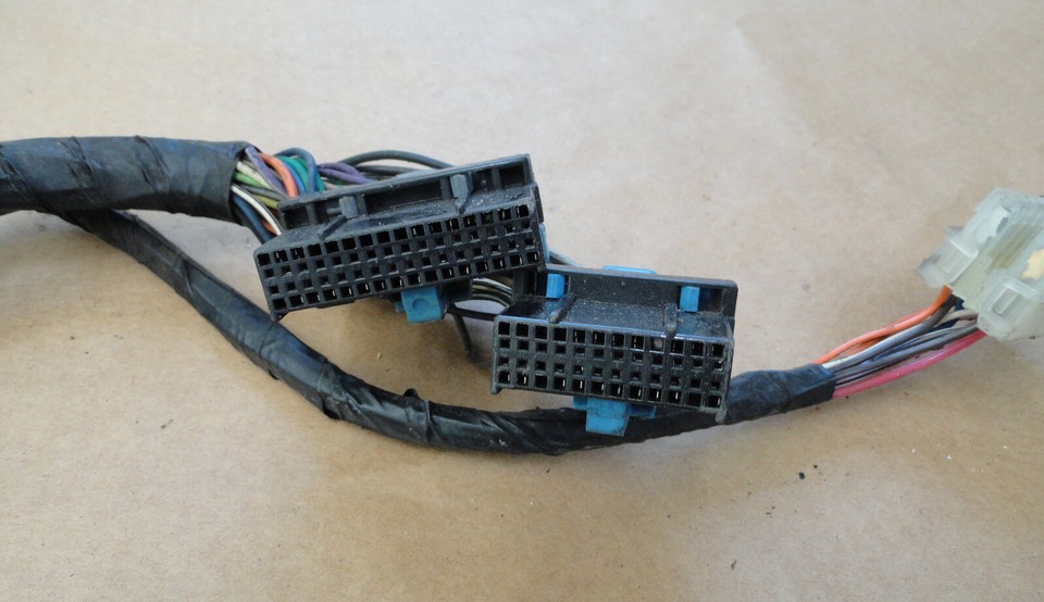 90-92 305 Camaro Firebird TBI ECM Engine Computer Harness Connectors ...