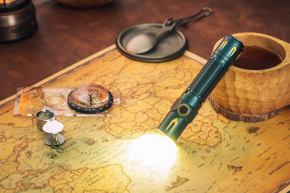 Olight Warrior 3S Dream Blue Waterproof Tactical Flashlight, 2300 Lum ...