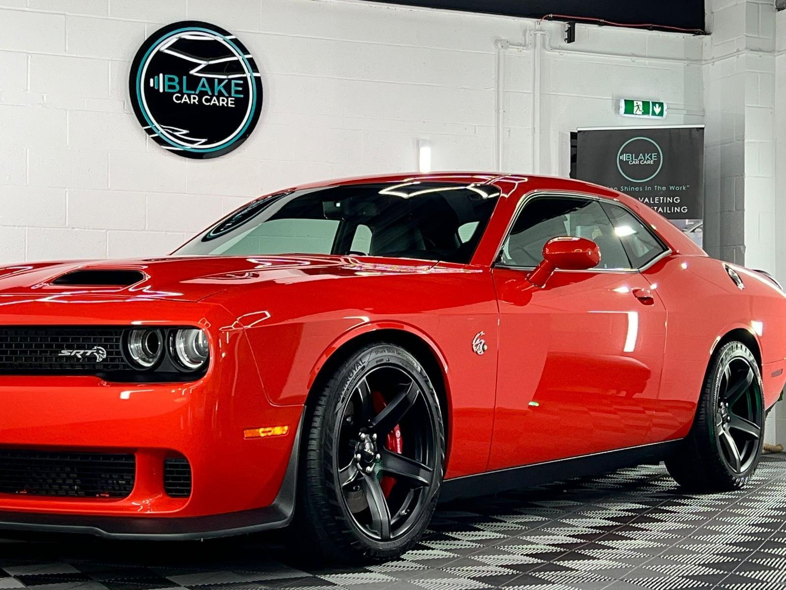 2020 Dodge Srt Hemi V8 Challenger Hellcat - UK American Cars