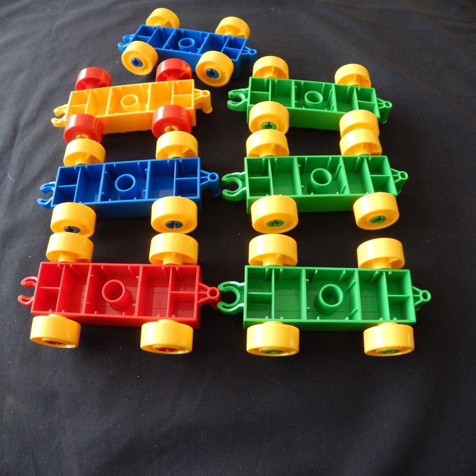 Lego Duplo Car Vehicle Bases X7 Carriage Wheels Train Blue Green Red ...