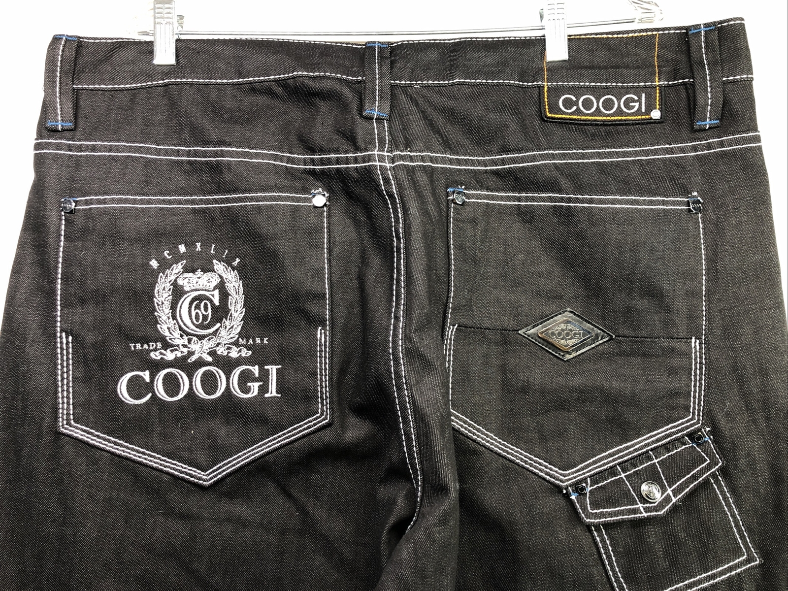 Coogi Jeans Raw Black White Crest Logo Deadstock Hip Hop Baggy Skater ...